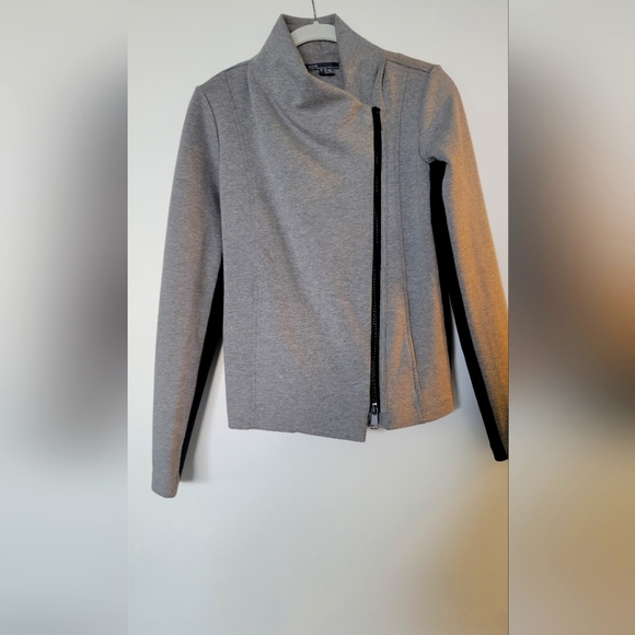 Vince | Jackets & Coats | Vince Gray And Black Scuba Motto Jacket ...